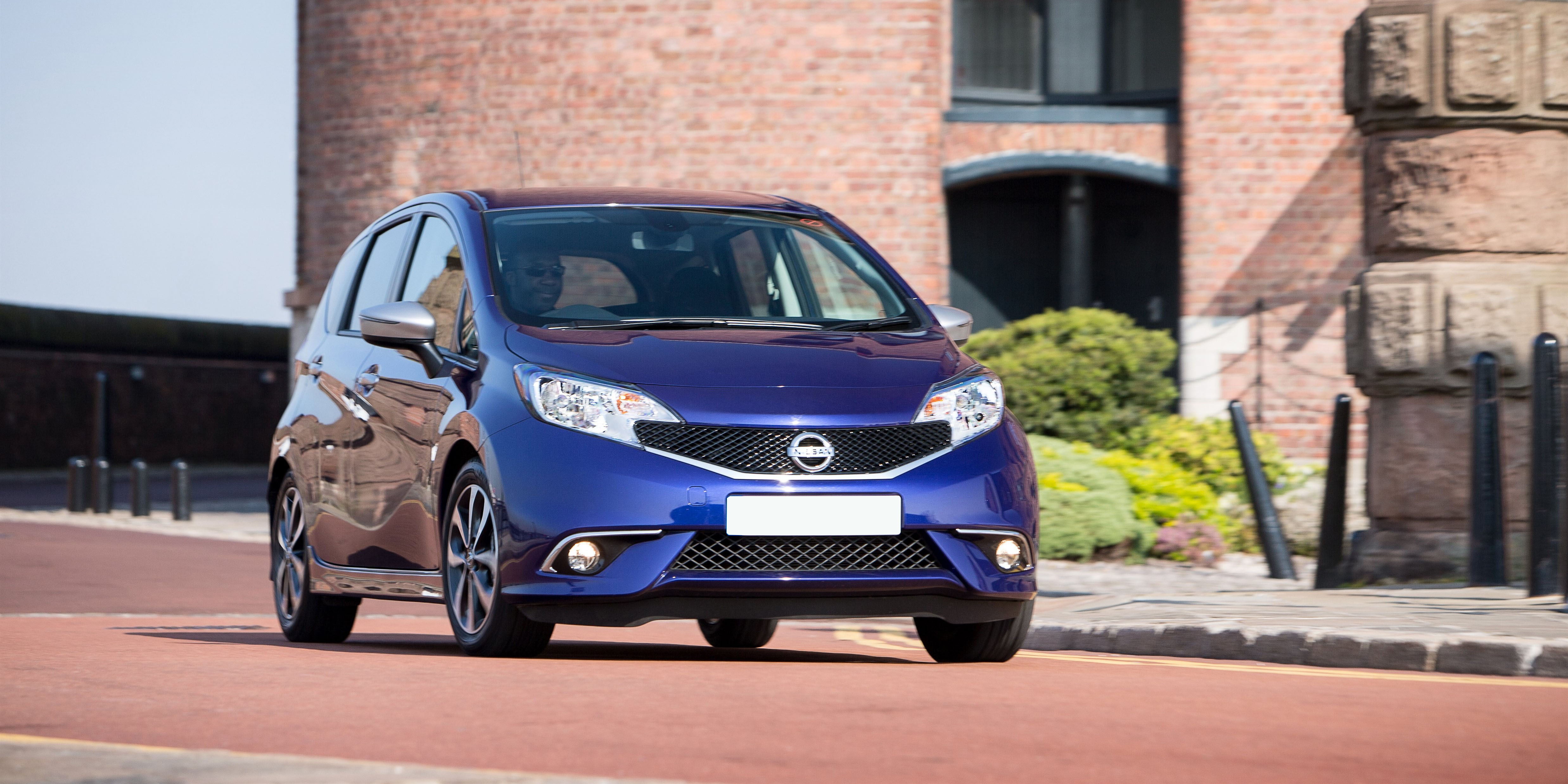 Nissan Note Review | carwow