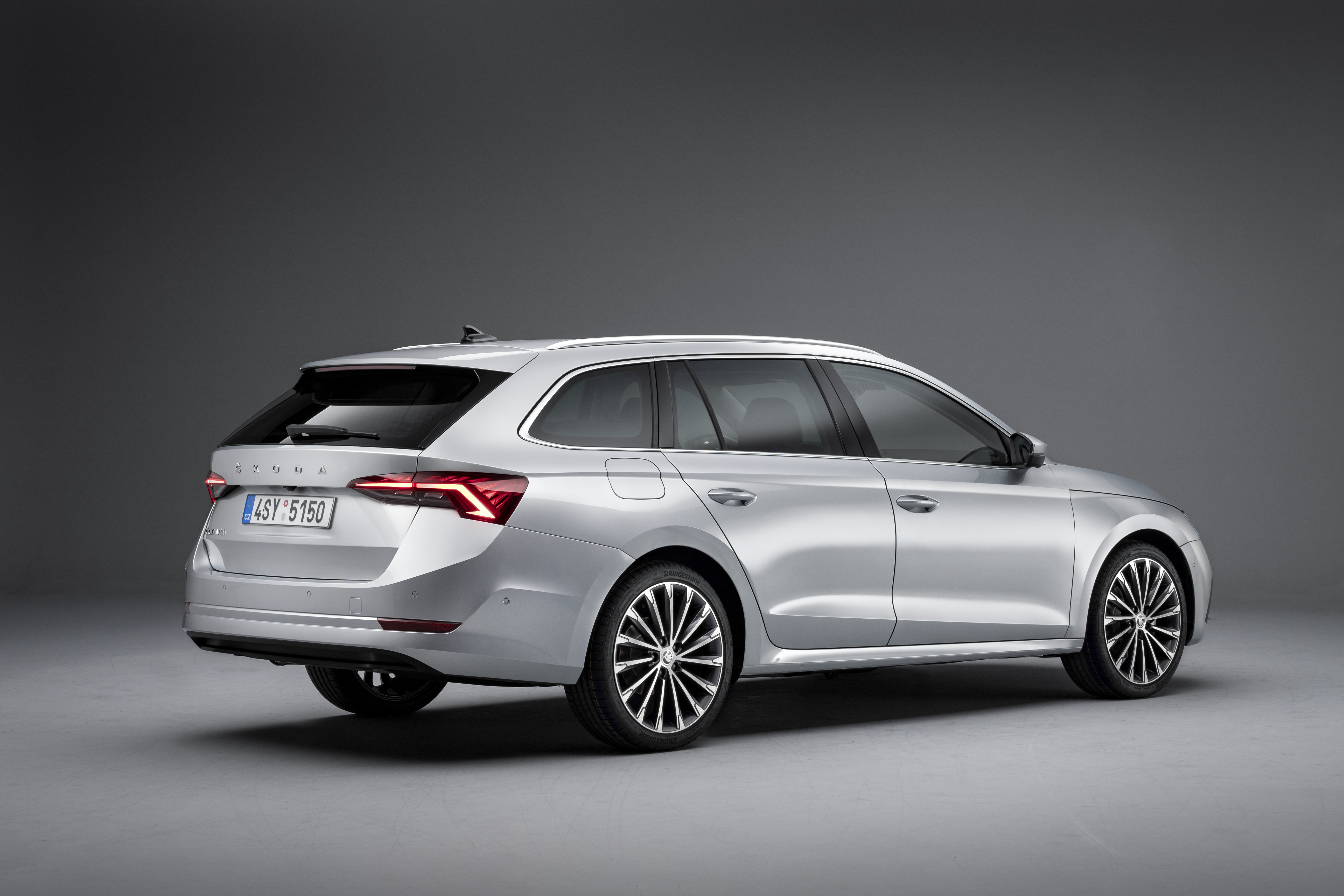 10 best cars for taxi drivers | carwow