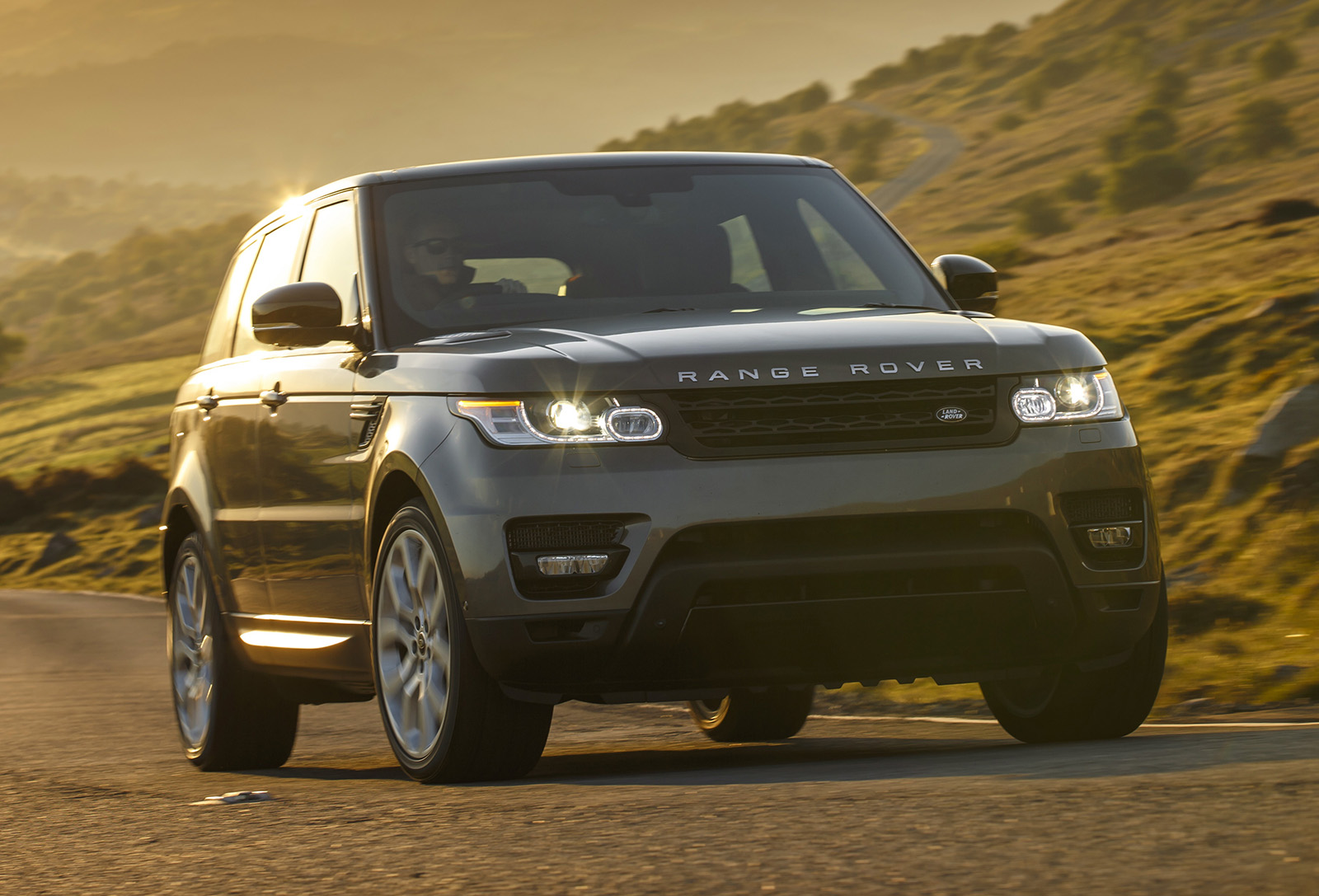 2015 Range Rover and Range Rover Sport updated | Carwow