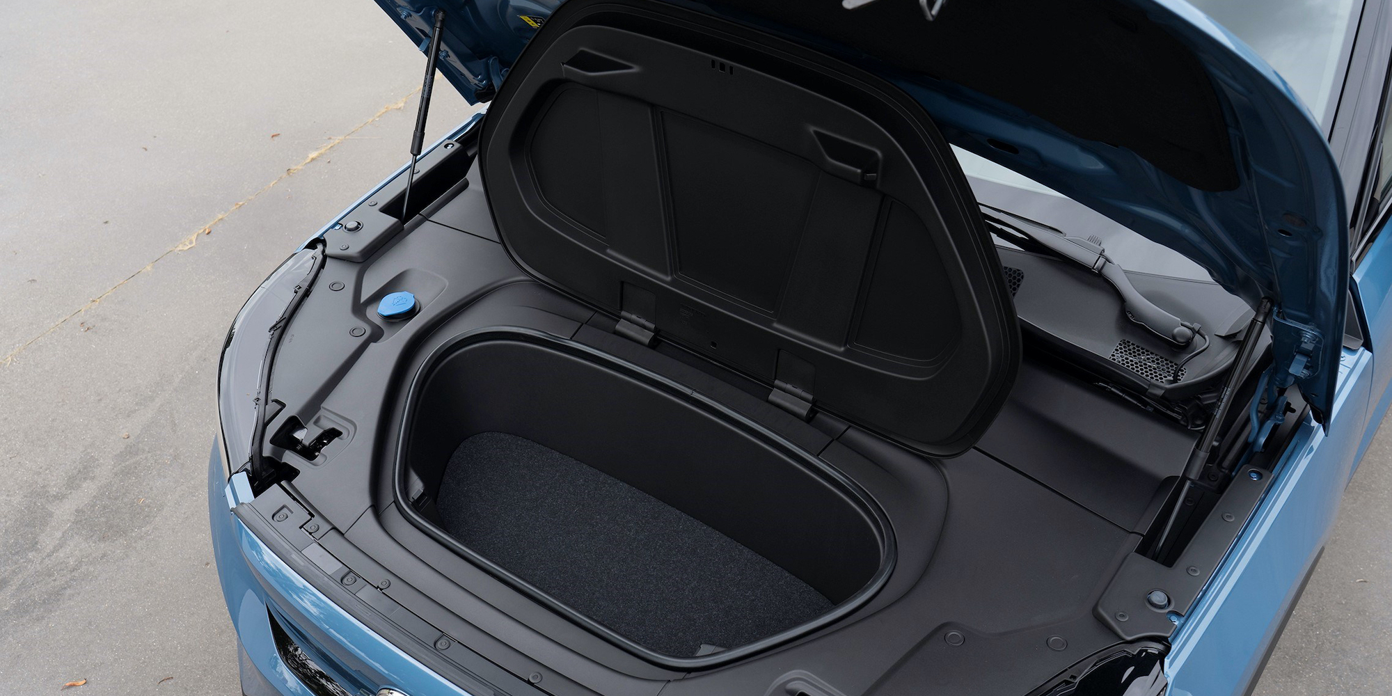 Volvo C40 Recharge Review 2022 | Drive, Specs & Pricing | carwow