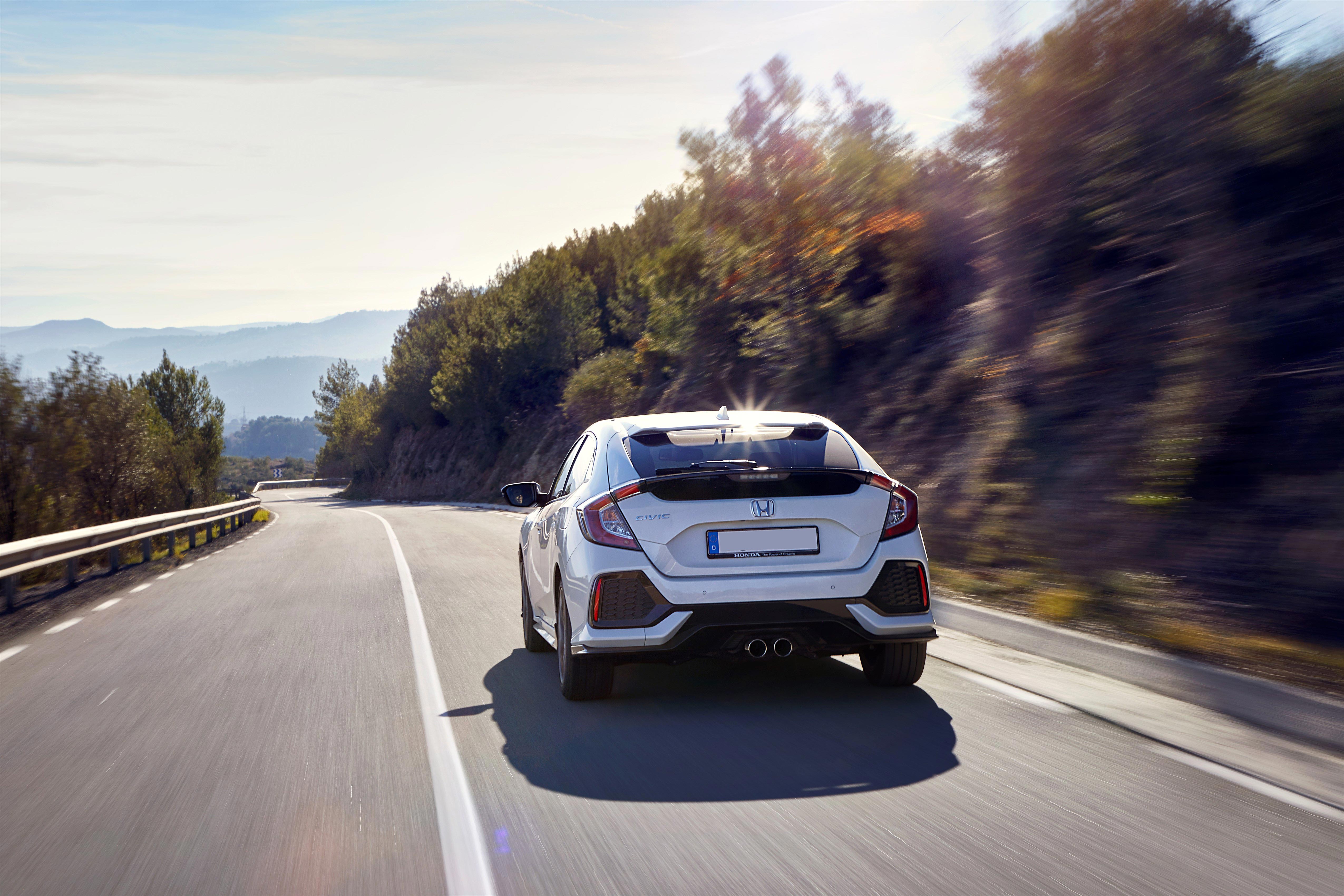 Honda Civic Review | carwow