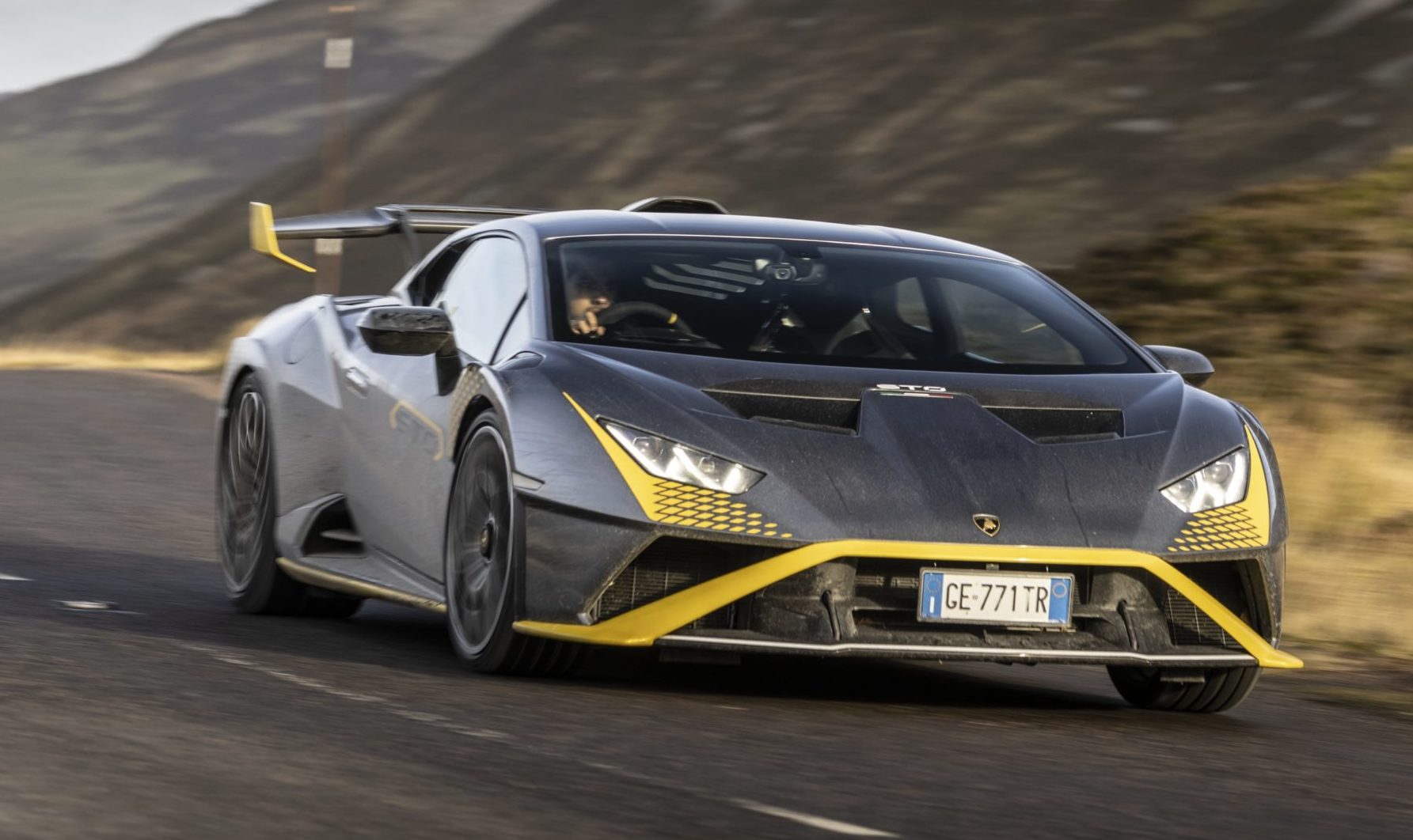 The best supercars and exotic cars on sale | carwow