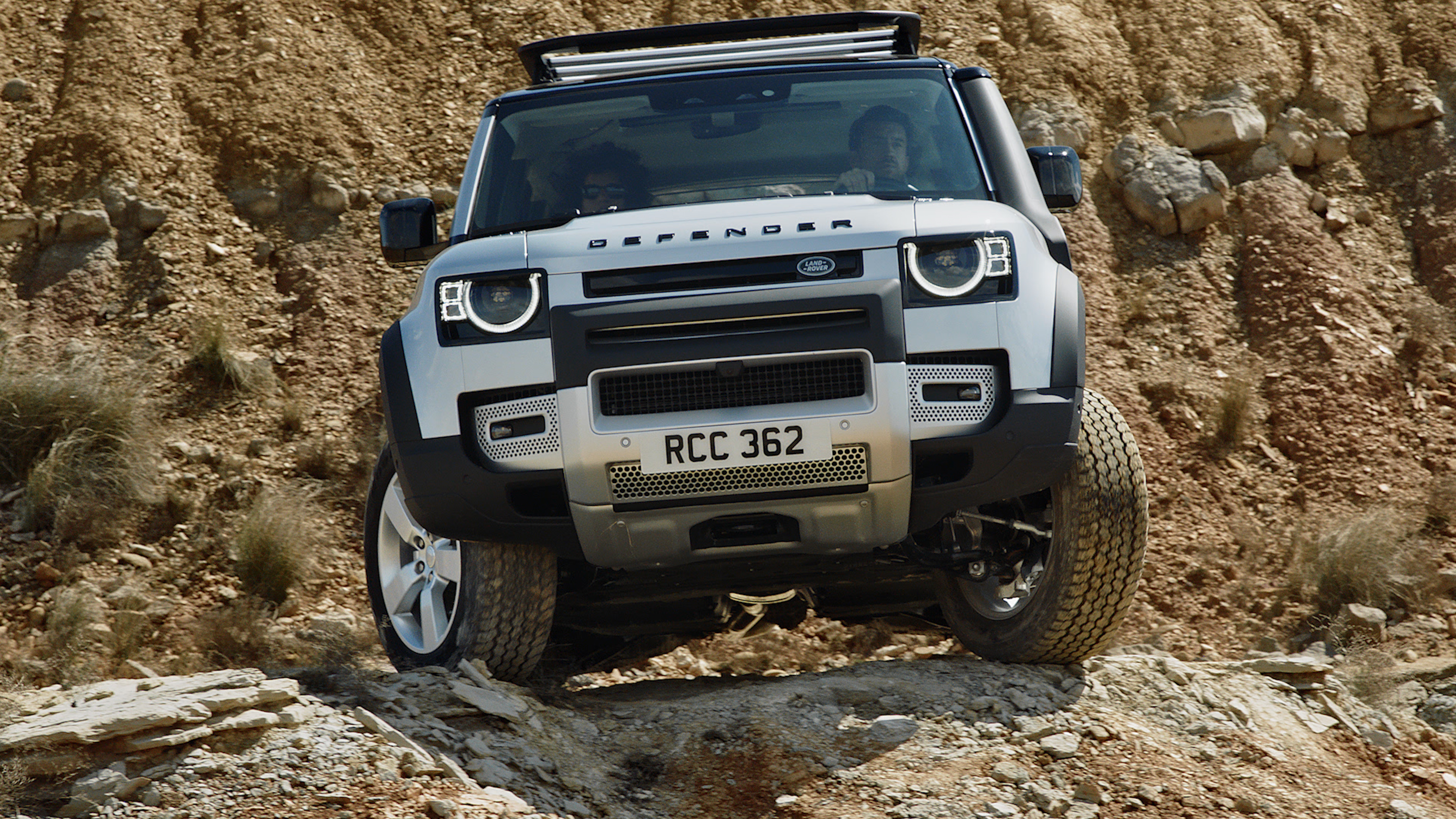 2020 Land Rover Defender vs Rivian R1S | Rivian Forum – Rivian R1T ...