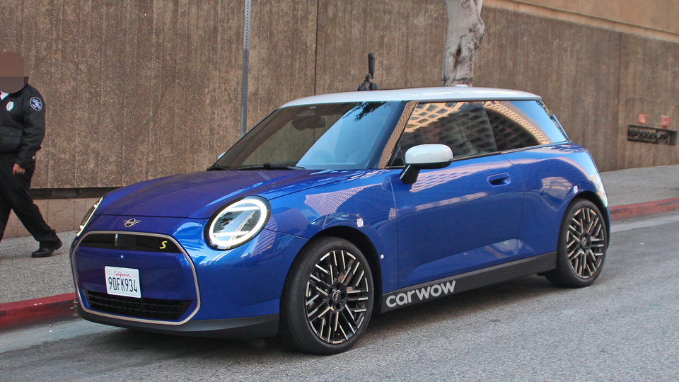 New Mini Cooper SE Spotted: Price, Specs And Release Date Carwow ...