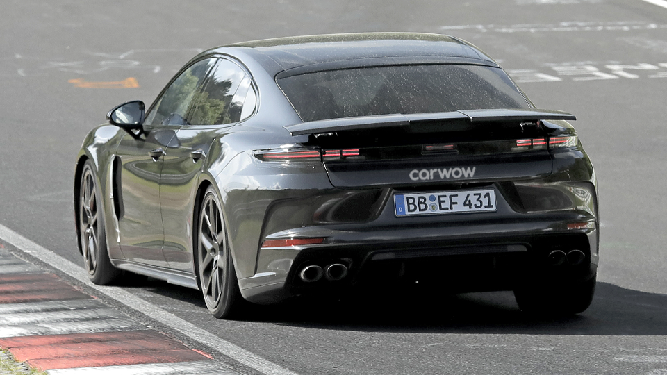 New Porsche Panamera interior revealed: pictures and release date | carwow