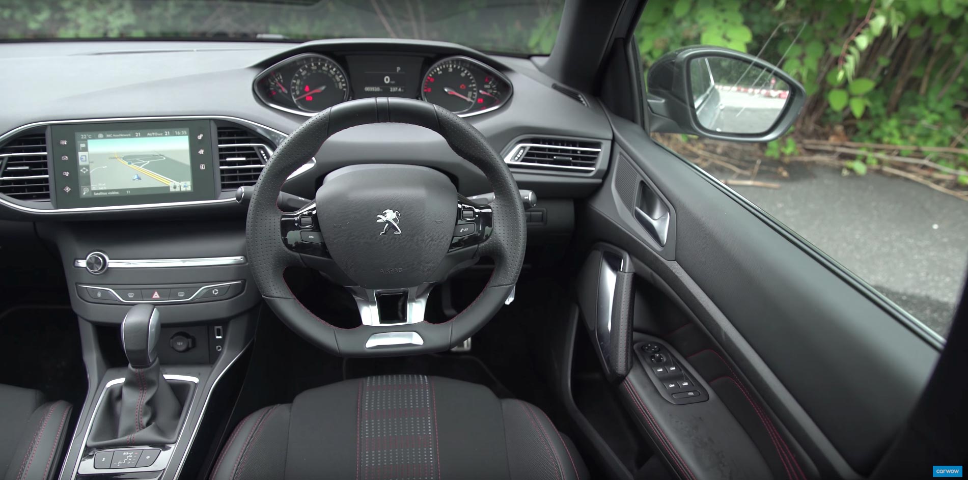 Peugeot 308 Review | carwow