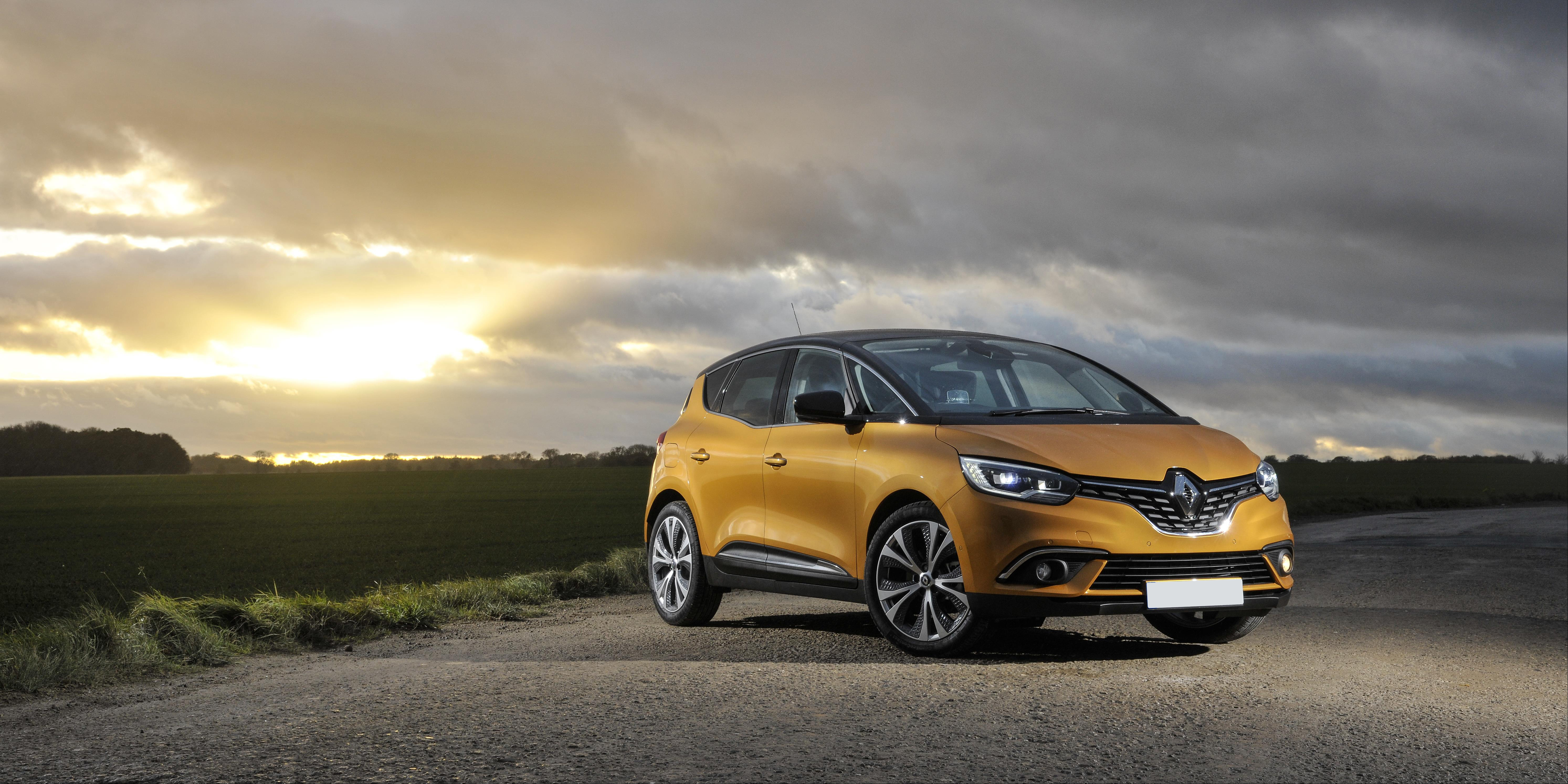 New Renault Scenic Review | carwow