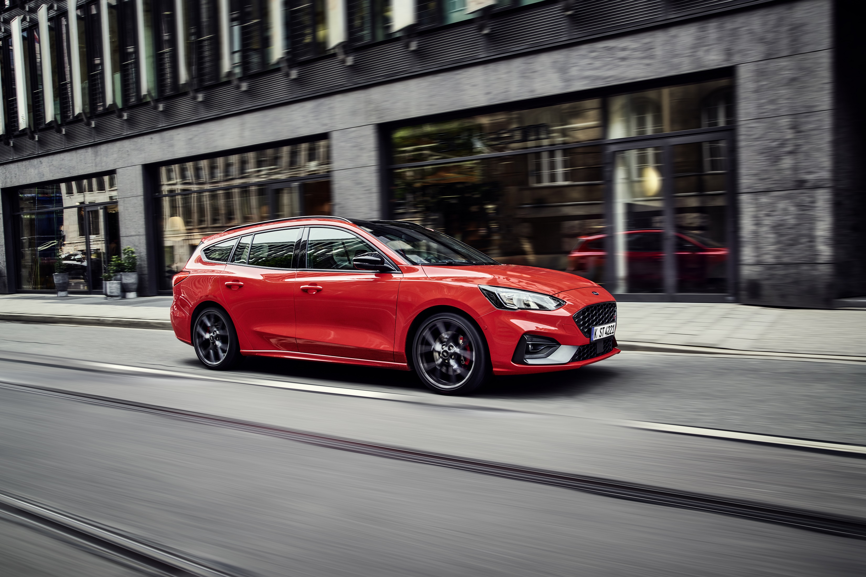 2019 Ford Focus ST: Price, specs and release date | carwow