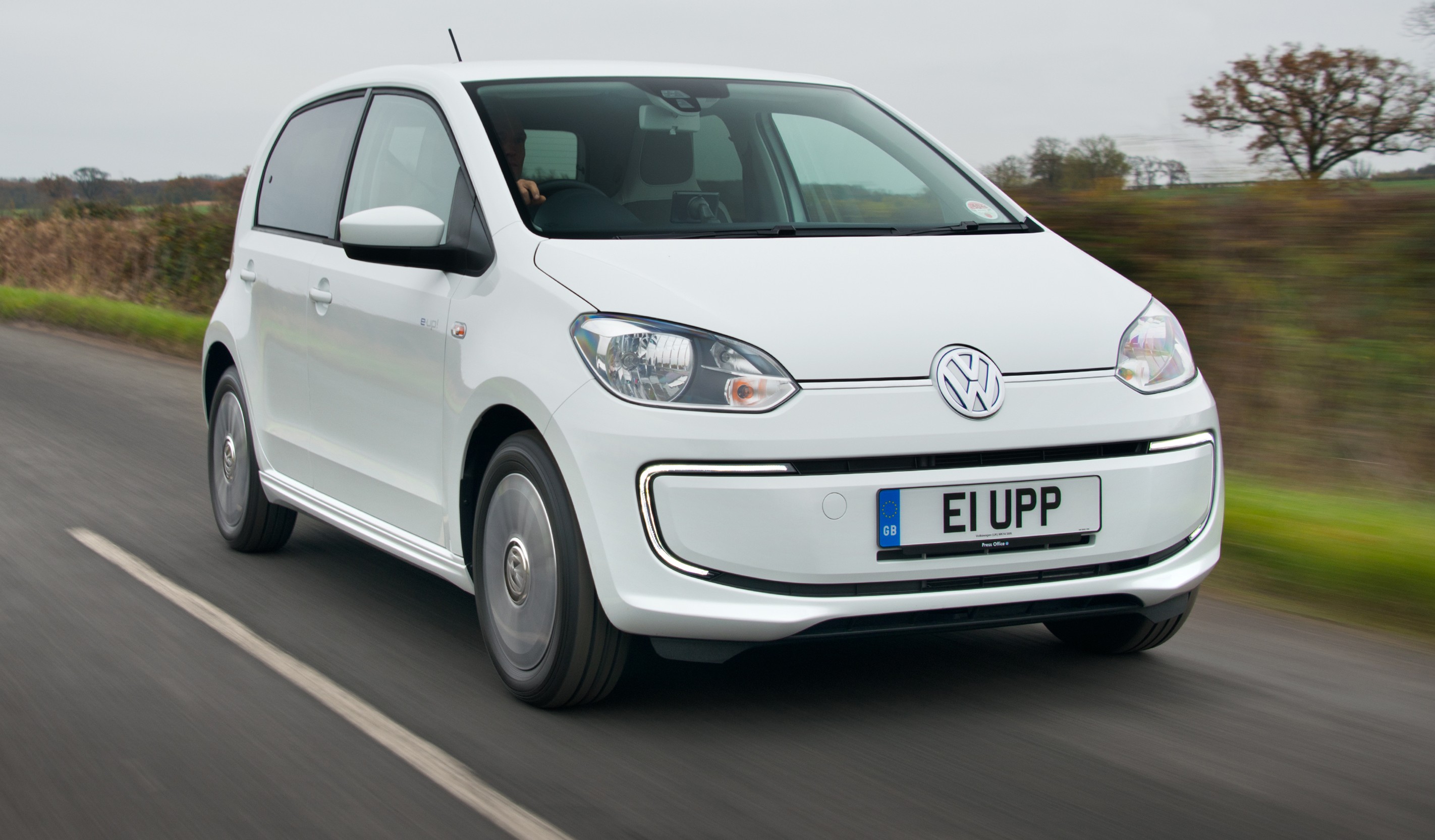 Volkswagen e-Up Review | carwow
