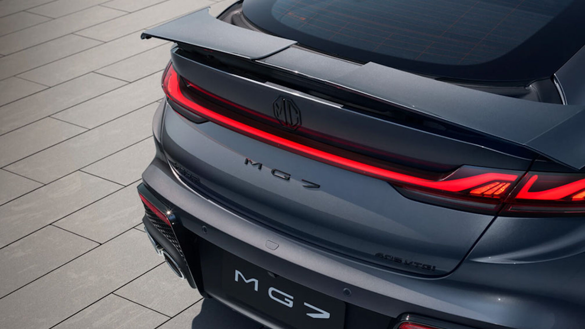 Five Cool Features of the new MG7 | Carwow