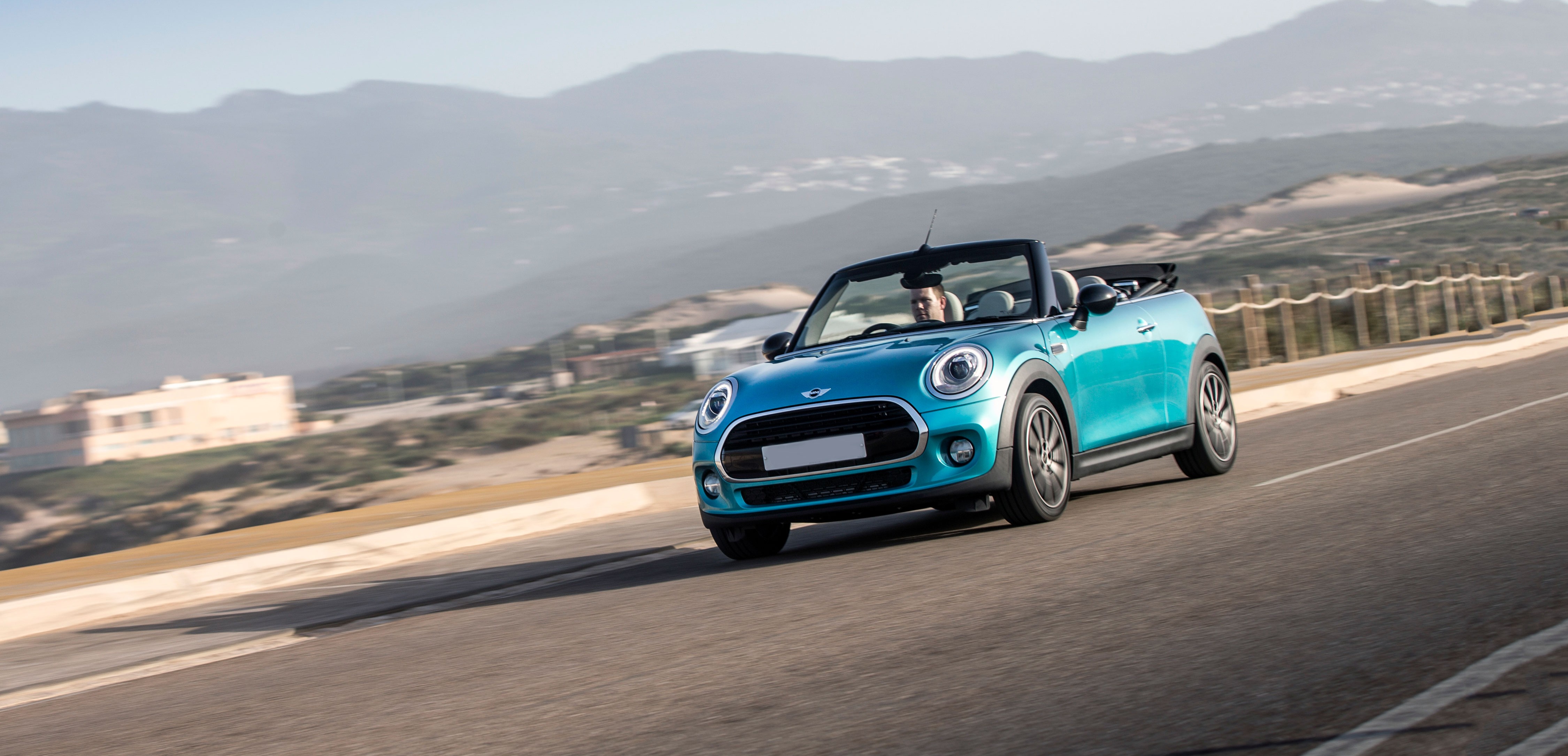 MINI Convertible Review | carwow