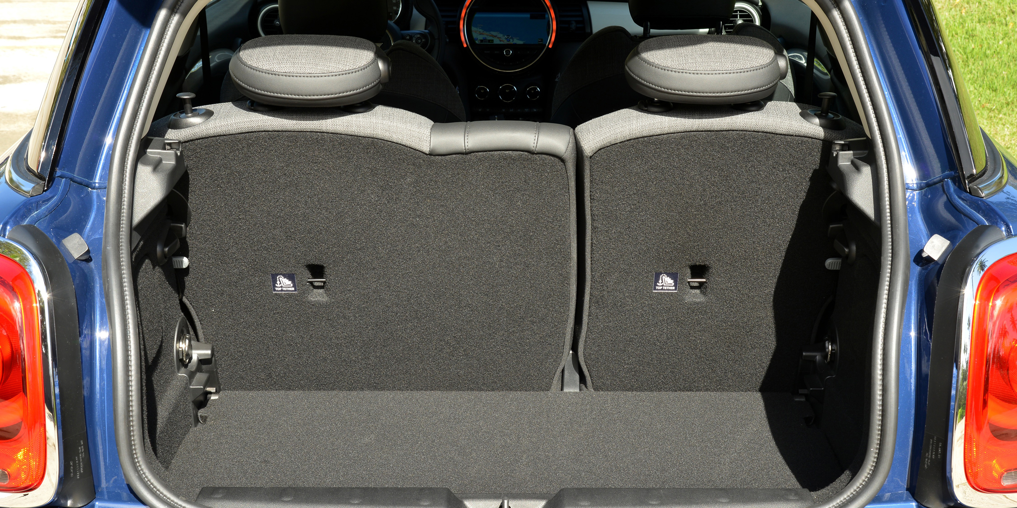 MINI 3-Door Hatch Review | carwow