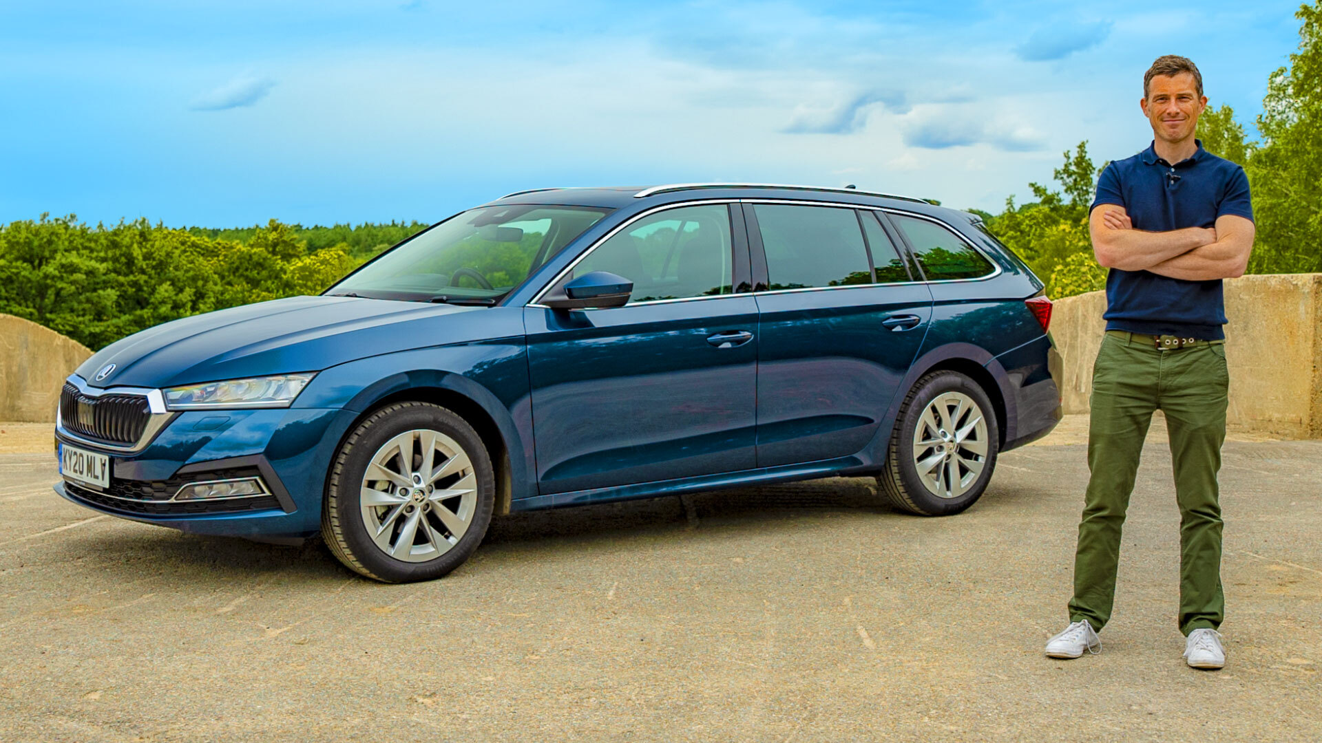 Skoda Octavia Estate Review 2022 | Drive, Specs & Pricing | carwow