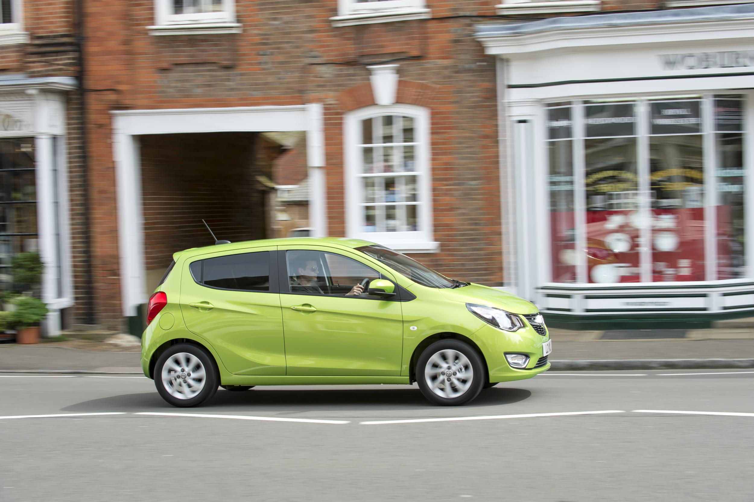 Vauxhall Viva Review | carwow
